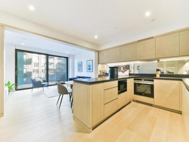 1 bedroom apartment for rent in Legacy Building, Embassy Gardens, London, SW11