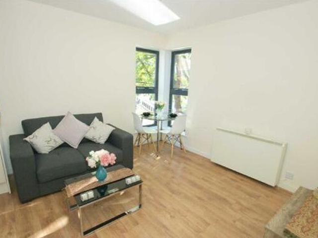 1 Bedroom Apartment For Rent In Leeds City Centre