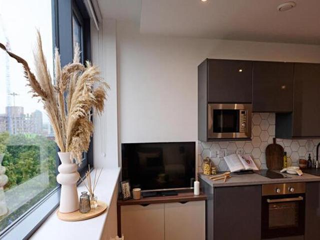 1 Bedroom Apartment For Rent In Leeds