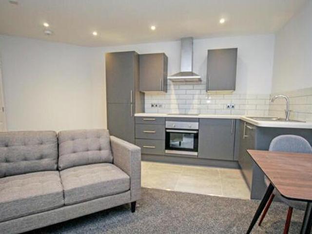 1 Bedroom Apartment For Rent In Leeds