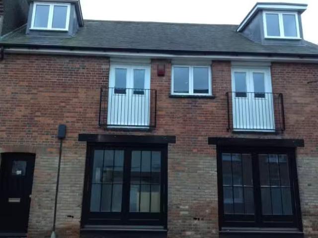1 bedroom apartment for rent in Lenten Street, Alton, Hampshir.