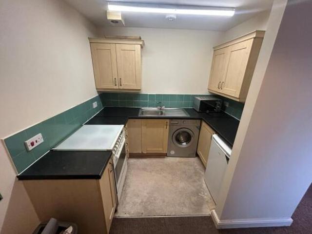 1 bedroom apartment for rent in Liffey Court, L3