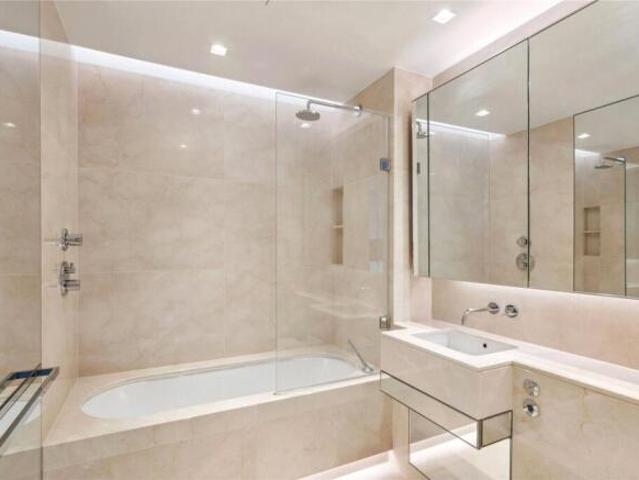 1 bedroom apartment for rent in Lillie Square, London, SW6