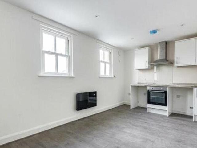 1 Bedroom Apartment For Rent In London