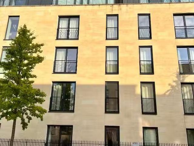 1 bedroom apartment for rent in Longmead Terrace, Bath, Somers.