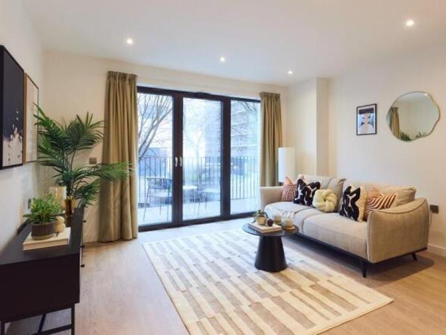 1 bedroom apartment for rent in Lower Bristol Road, Bath, Somerset, BA2