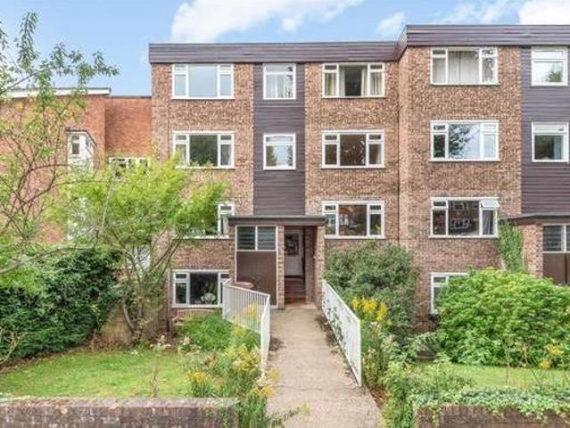 1 bedroom apartment for rent in Lovelace Road Surbiton KT6