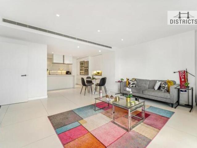 1 bedroom apartment for rent in Pan Peninsula Square, London E14