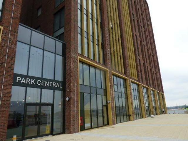 1 bedroom apartment for rent in Park Central Liverpool City L3