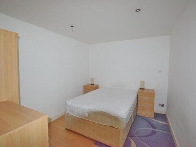 1 bedroom apartment for rent in Park House Apartments, LS1