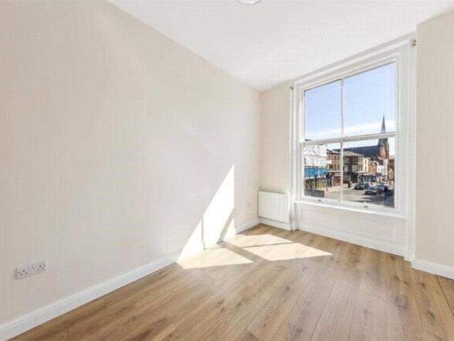 1 bedroom apartment for rent in Parrock Street, Gravesend, Kent, DA12