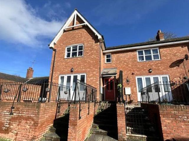 1 Bedroom Apartment For Rent In Parsonage Street