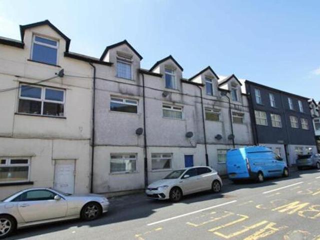 1 Bedroom Apartment For Rent In Pentre