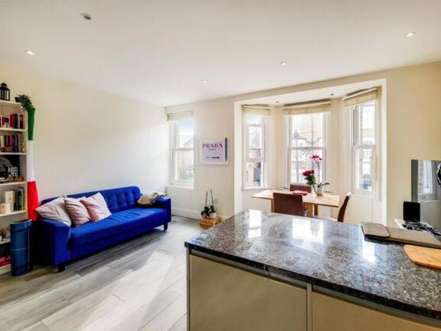 1 bedroom apartment for rent in Percy Road, London, W12