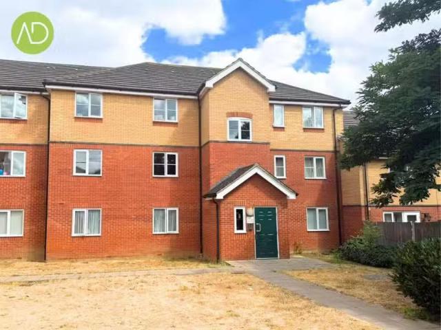 1 bedroom apartment for rent in Plomer Avenue, Hoddesdon, EN11