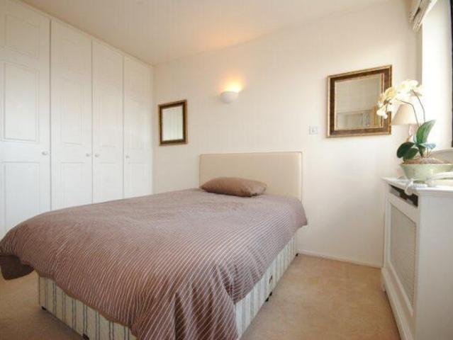1 bedroom apartment for rent in Point West, Gloucester Road, SW7
