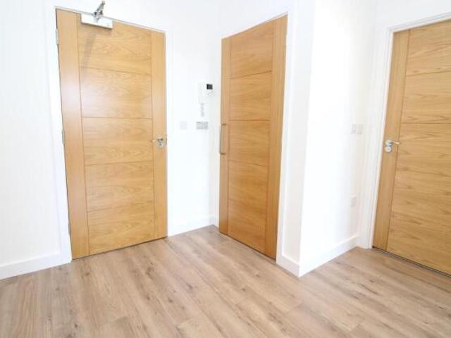 1 bedroom apartment for rent in Porters House, 4 Porters Wood, St Albans, Herts, AL3