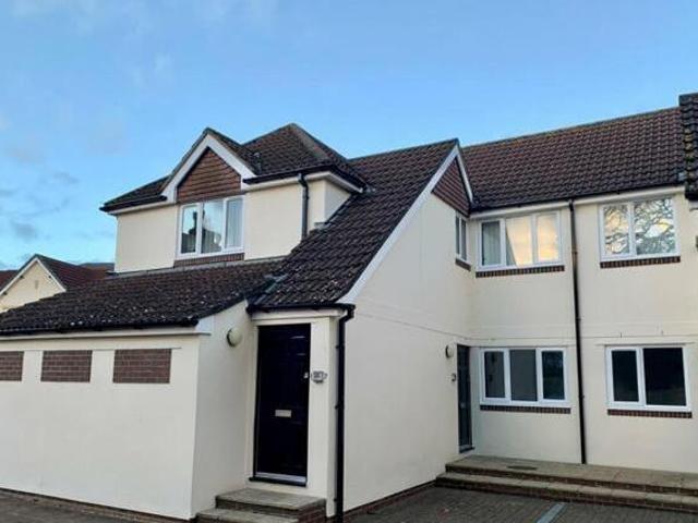 1 Bedroom Apartment For Rent In Portishead, North Somerset