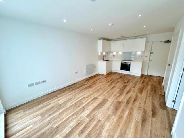 1 bedroom apartment for rent in Power Close, Guildford, GU1