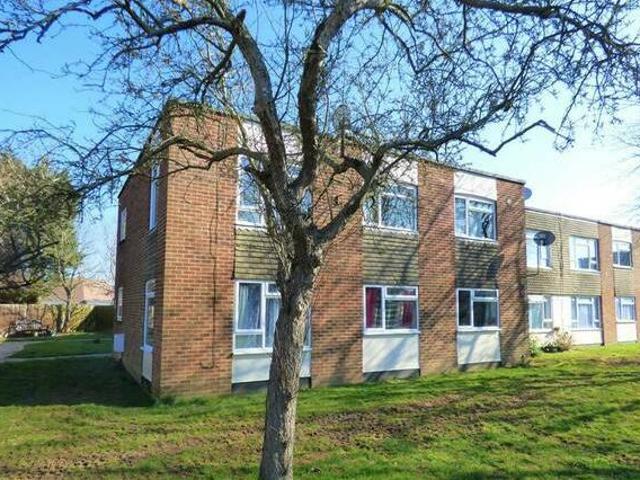 1 bedroom apartment for rent in Potters Mead Littlehampton BN17