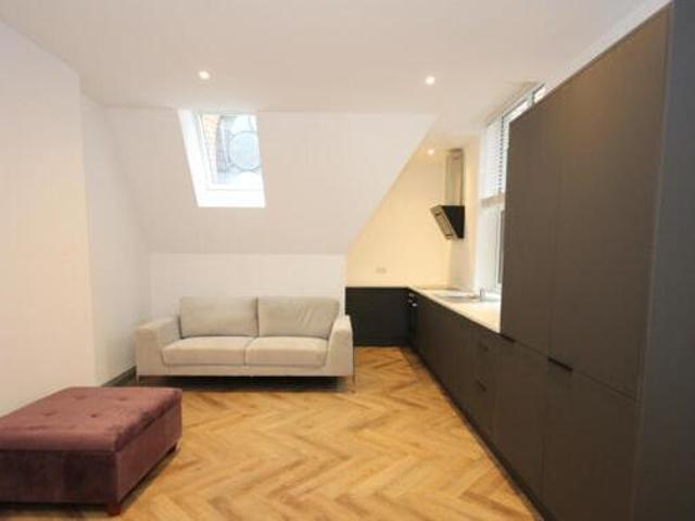 1 Bedroom Apartment For Rent In Preston