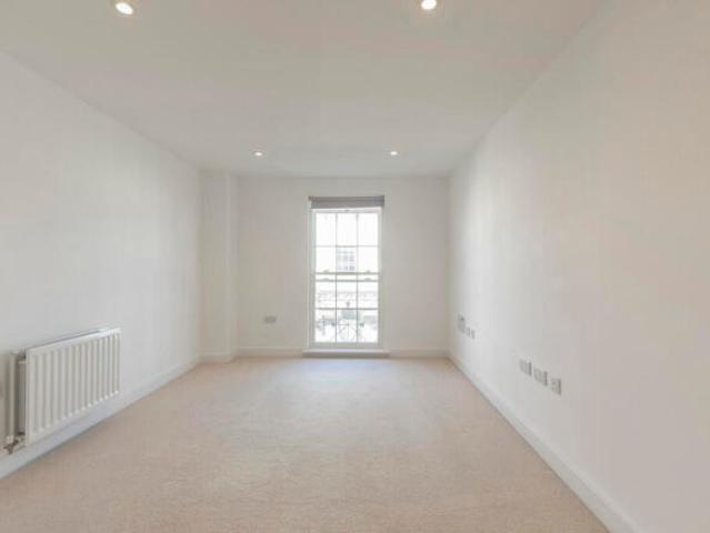 1 bedroom apartment for rent in Prince Regent Mews, Cheltenham GL52 2AQ, GL52