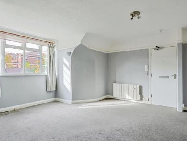 1 bedroom apartment for rent in Princes Court, Poole Road BH12