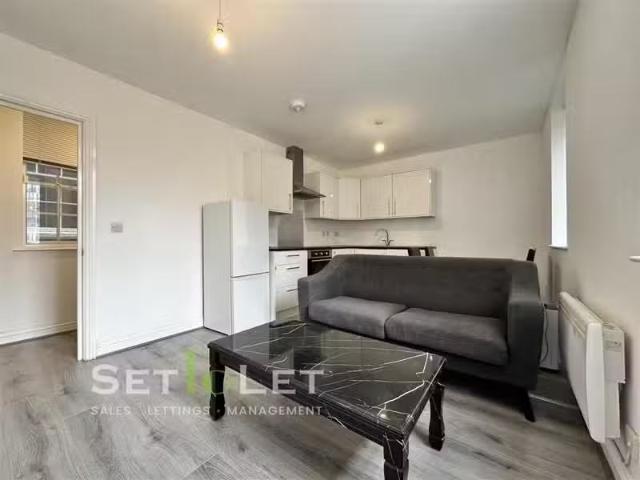 1 bedroom apartment for rent in Princess Road West, Leicester.