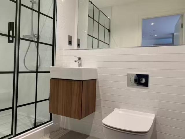 1 bedroom apartment for rent in Priory house, B5