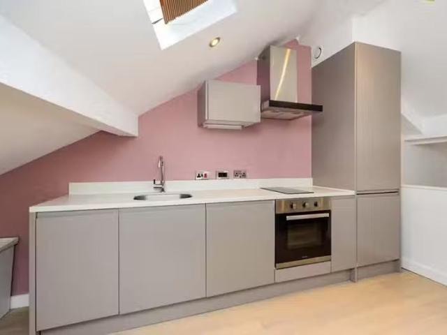 1 bedroom apartment for rent in Produce Exchange Building, 8 V.