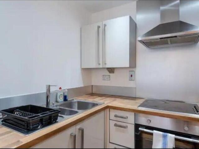 1 bedroom apartment for rent in Proton Tower, Blackwall Way, Canary Wharf, E14