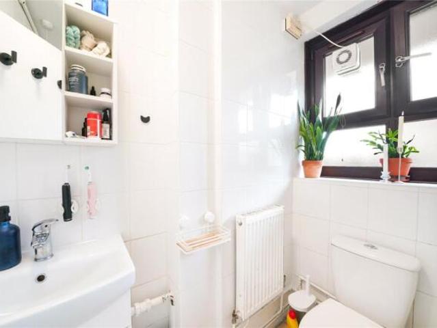 1 bedroom apartment for rent in Provost Estate, London, N1