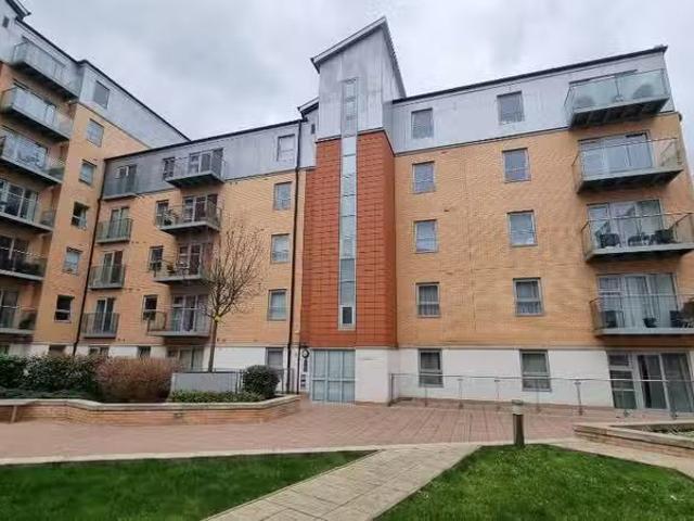 1 bedroom apartment for rent in Queen Mary Avenue, London, E18