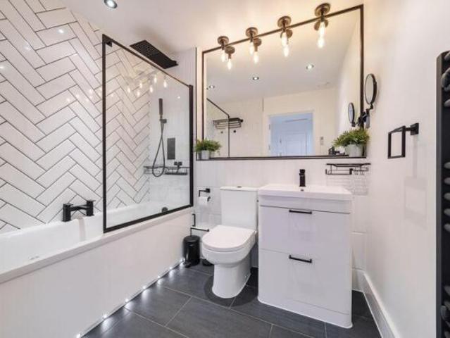 1 bedroom apartment for rent in Queenstown Road, London, SW11