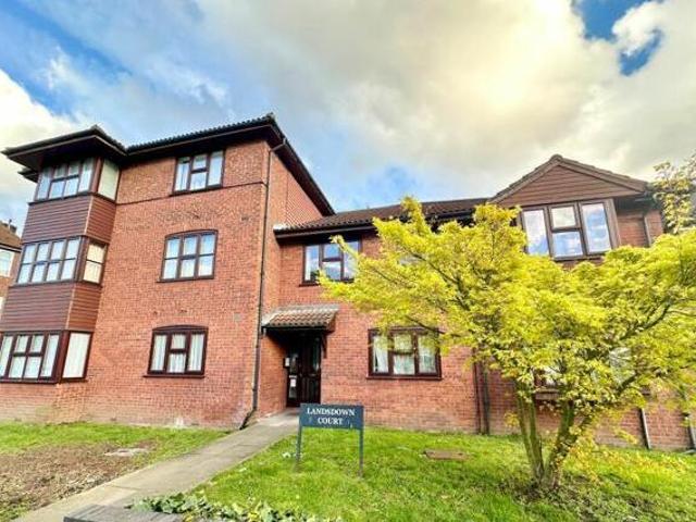 1 Bedroom Apartment For Rent In Rundell Crescent