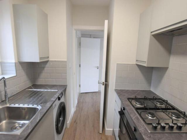 1 bedroom apartment for rent in Rusper House, Tooting High Street, SW17