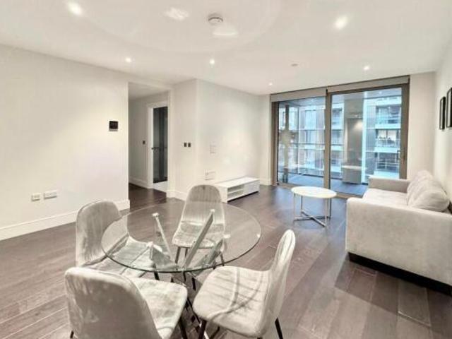 1 bedroom apartment for rent in Radley House, Prince of Wales Drive, London, SW11