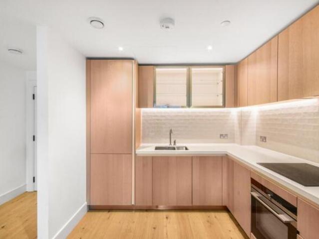 1 bedroom apartment for rent in Radley House, Prince of Wales Drive SW11