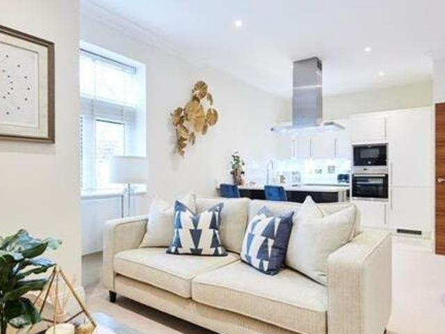 1 Bedroom Apartment For Rent In Rainville Road, London