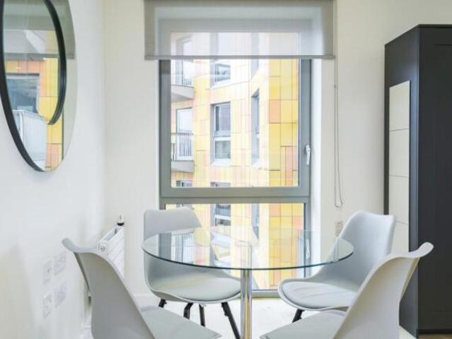 1 bedroom apartment for rent in Rathbone Market, E16