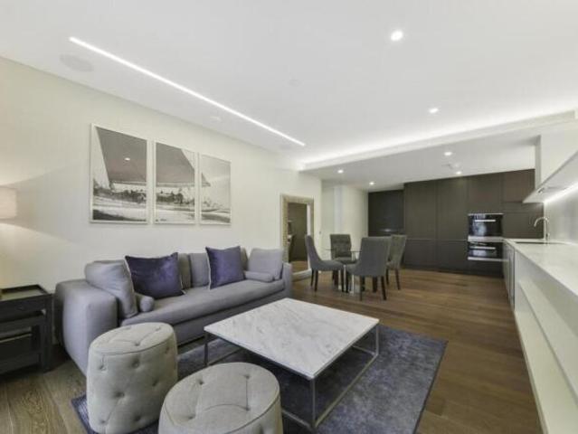 1 bedroom apartment for rent in Rathbone Place, London, W1T