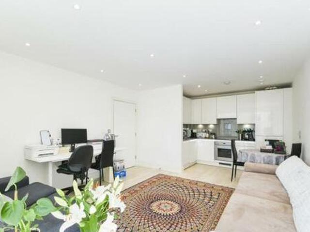 1 Bedroom Apartment For Rent In Regency Heights, Park Royal