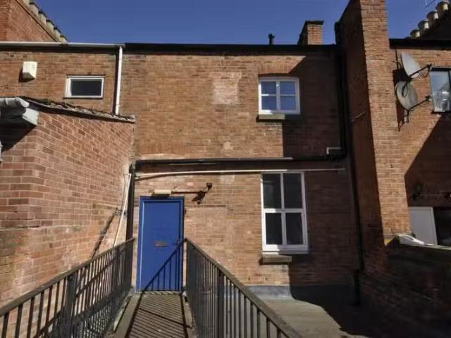 1 bedroom apartment for rent in Regent Street, Leamington Spa.