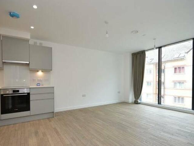 1 bedroom apartment for rent in Redcliff Street Bristol BS1