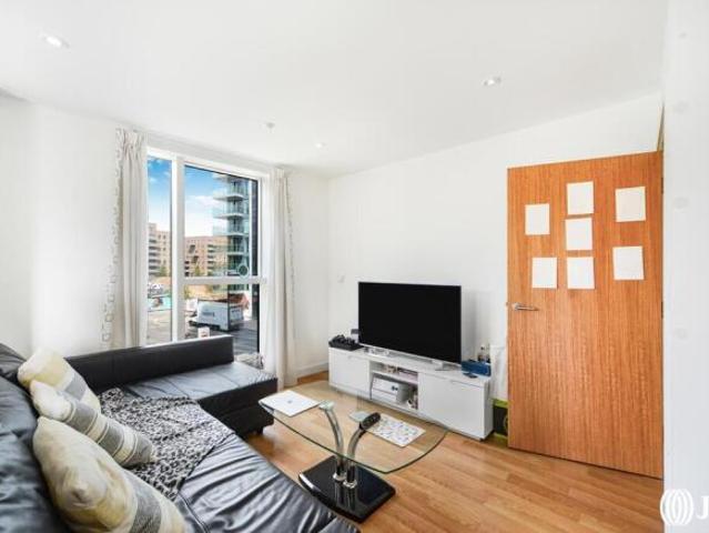 1 bedroom apartment for rent in Residence Tower, N4