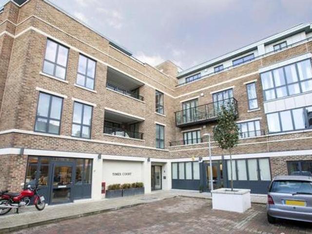 1 Bedroom Apartment For Rent In Retreat Road, Richmond