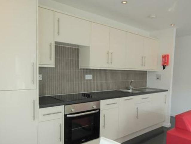 1 Bedroom Apartment For Rent In Richmond Road