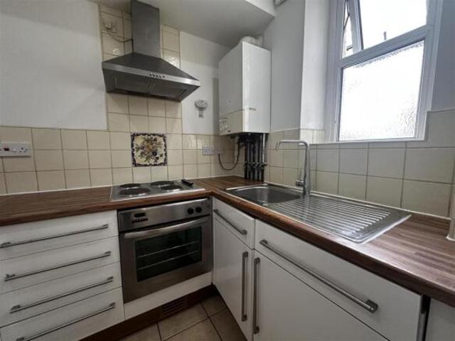 1 bedroom apartment for rent in Richmond Road, Cardiff, CF24