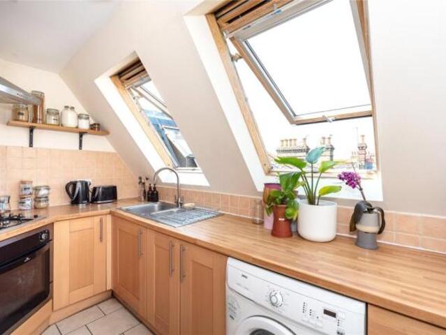 1 bedroom apartment for rent in Richmond Road, East Twickenham, Middlesex, TW1