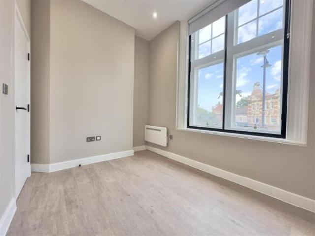 1 bedroom apartment for rent in Richmond Road  East Twickenham, TW1